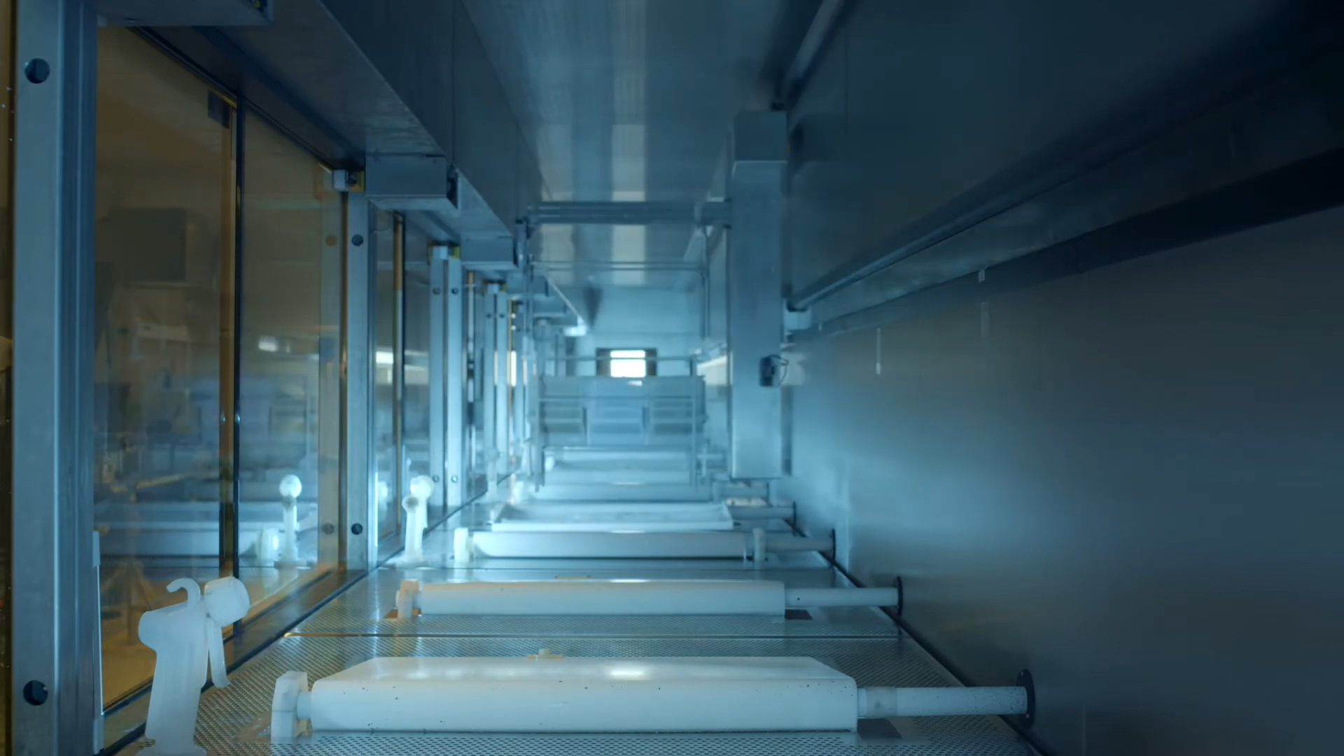 Electroless Deposition with PacLine 300: Advanced Metal Coating