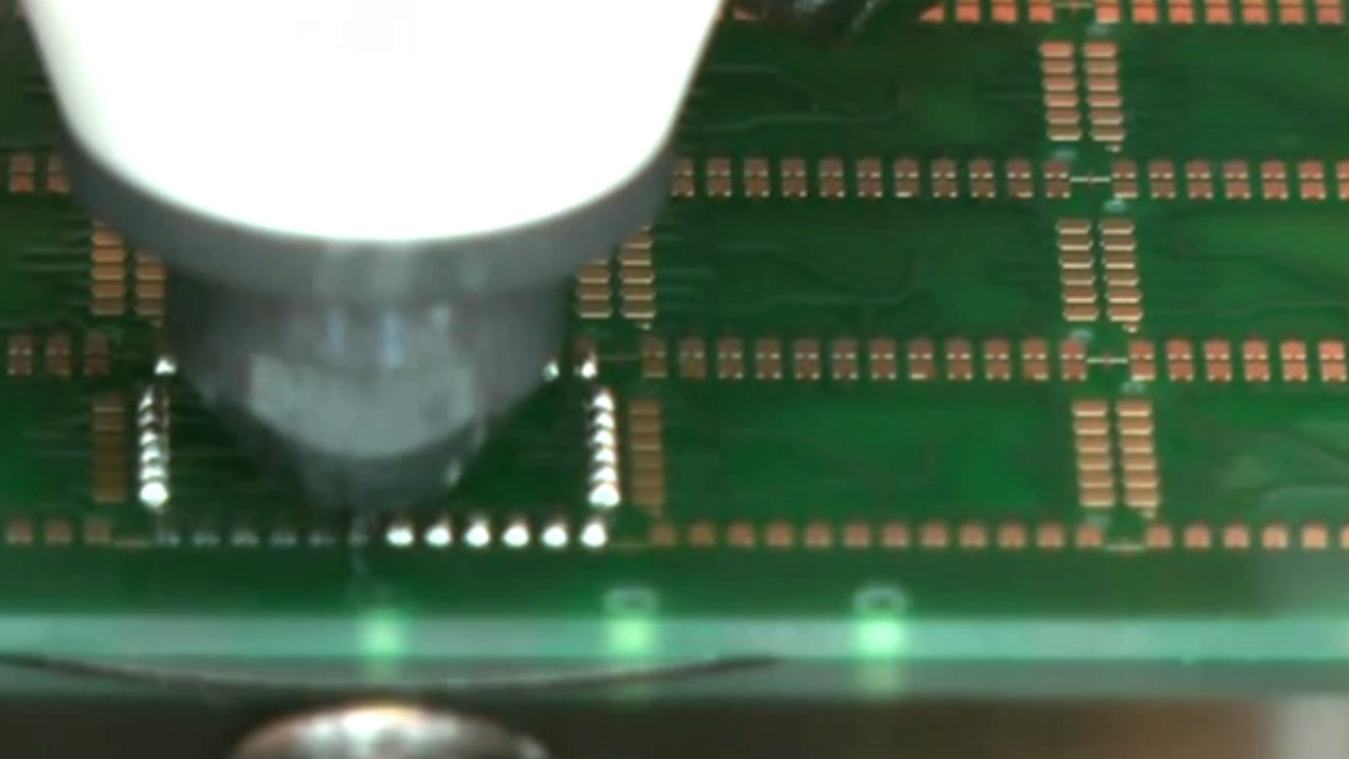 使用SB²技术进行BGA球栅阵列返修